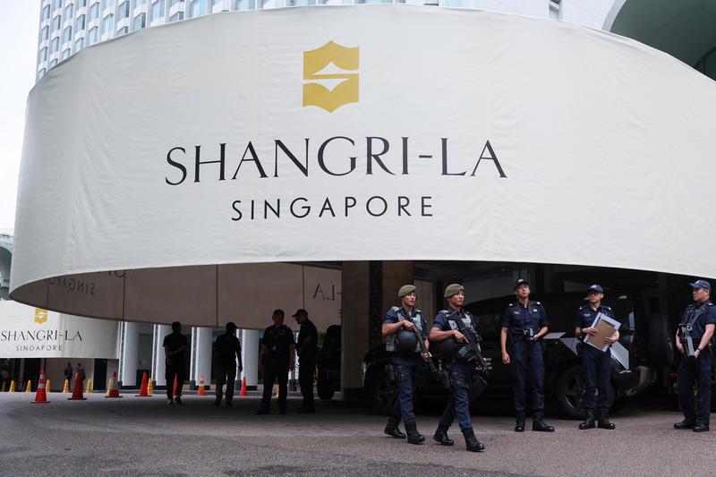 IISS SHANGRI-LA DIALOGUE 23rd Asia Security Summit, Singapore | キヤノン ...